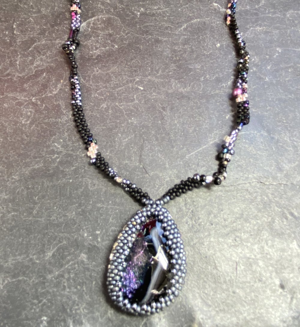 Jo Cross - Fused Glass and freeform bead jewellery at Vitreus Art